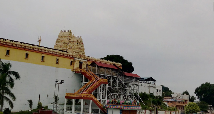 Bhramaramba Devi Temple Srisailam, India (Timings, History, Entry Fee ...